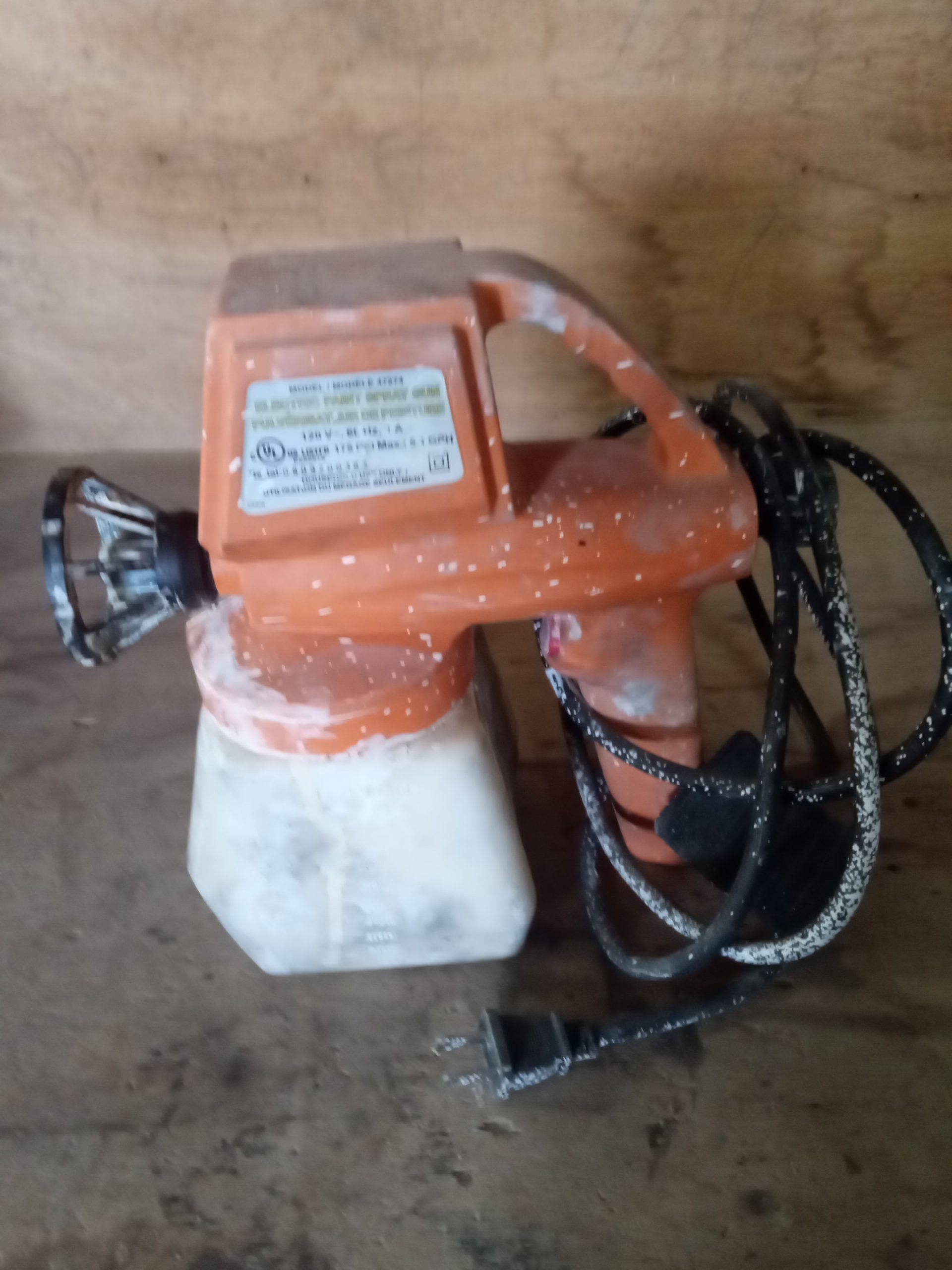 Electric Paint Spraying system - Shoppers Market
